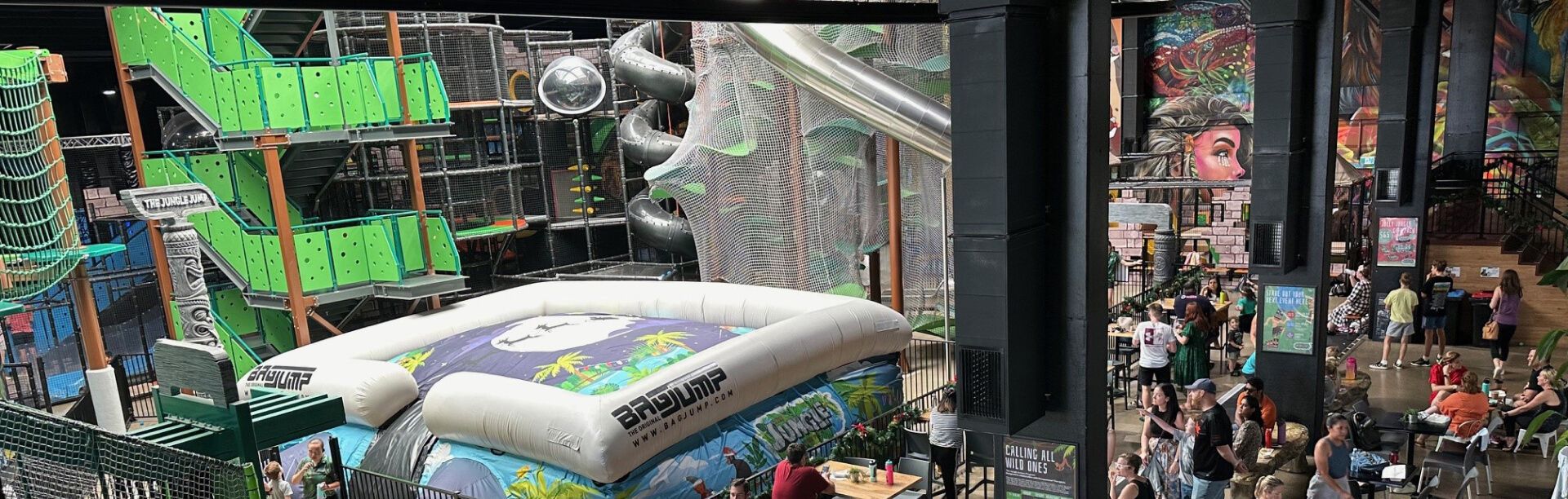 The Jungle is yours — take it all! | Jungle Adventure Play